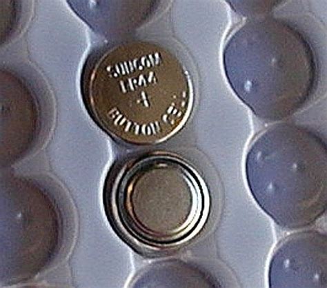 Lot Of 10 Suncom Lr44 15v Button Cell Batteries Used In