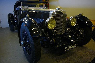 Aston Martin Wikipedia