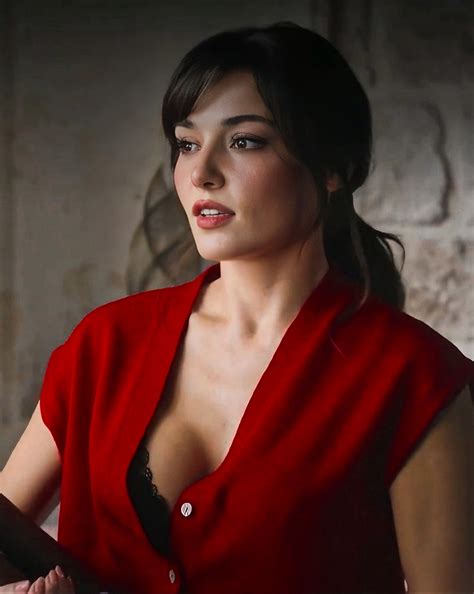 140 Eda Ideas In 2025 Hande Ercel Style Turkish Beauty Hande Erçel