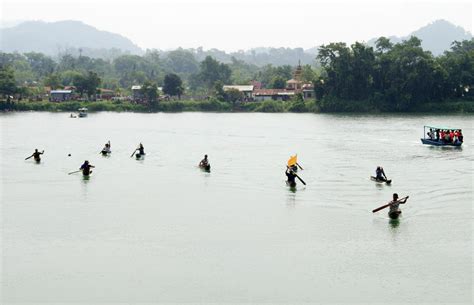 ကဆုန်ညောင်ရေသွန်းပွဲတော်အထိမ်းအမှတ် လှေလှော်ပြိုင်ပွဲကျင်းပ