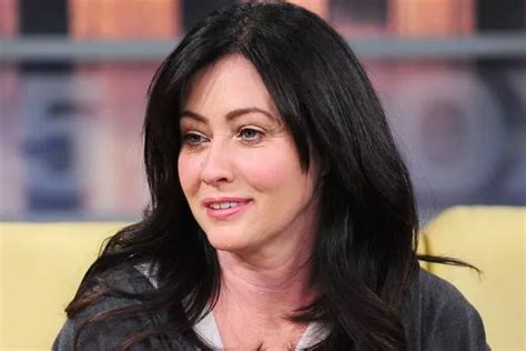 Shannen Doherty Teeth Gap