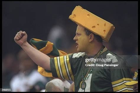 Cheesehead Fan Photos And Premium High Res Pictures Getty Images