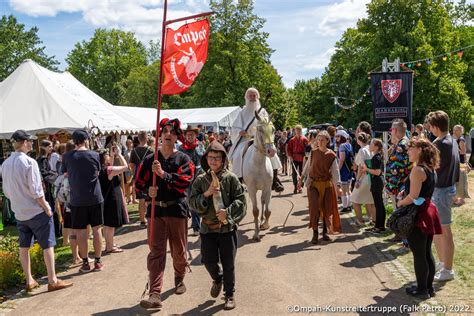 Elbenwald Festival Homepage Der Kunstreitertruppe Ompah E V