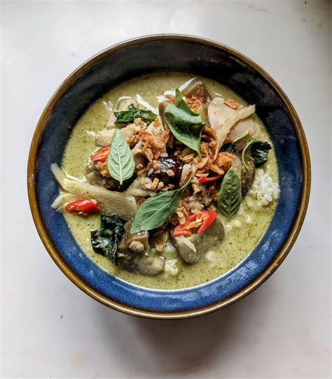 Chicken Green Curry With Bamboo Shoots And Thai Aubergines Rukfood