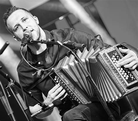 Von Der Stube Auf Die Bühne Die Geschichte Der Rusch Büeblä