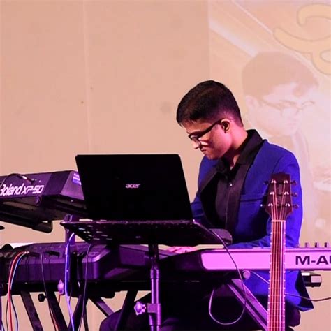 Manuth Gamage Youtube