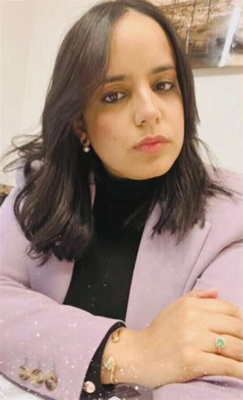 Mujeres Con Poder Sin Poder Contrapunto