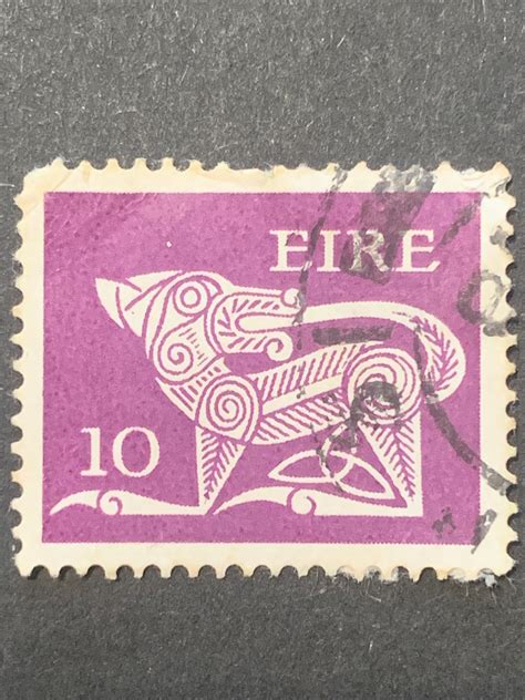 Eire 10 Stamp Black Cancelled Postage Used Refno5016 Worldwide