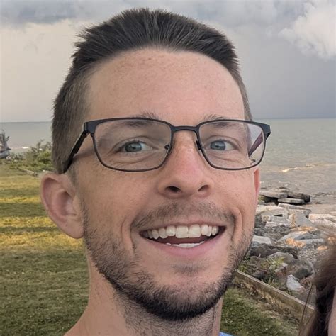 Aif8zzrylwuvorkneheq7b4w5snt3bqfnu4mrvdjfd7i S900 C K C0x00ffffff No Rj