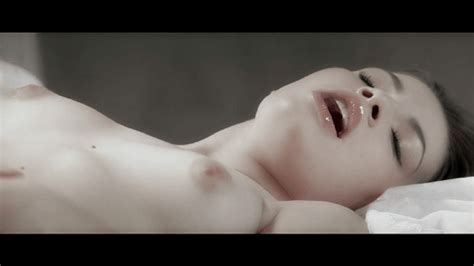 Beautiful Face Vader10