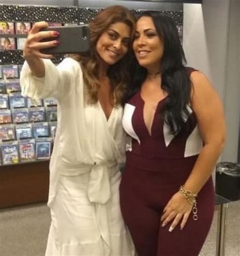 Bibi Perigosa Da Vida Real Fabiana Escobar Vende Nudes Em Plataforma Adulta Para Custear Filme