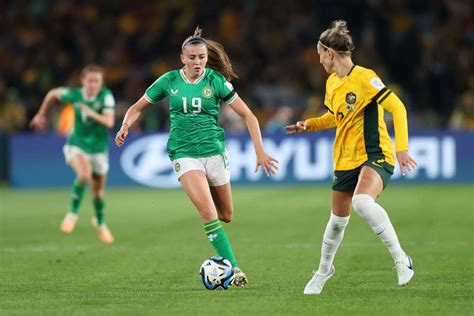 Ringsends Abbie Larkin Departs From Shamrock Rovers Dublins Q102