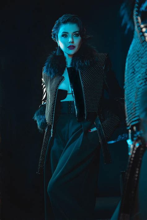 Gonca Vuslateri R Turkishceleb