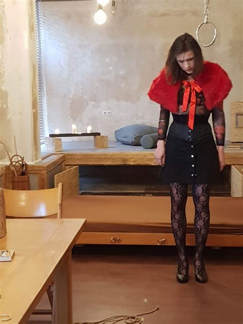 Fotogalerien Domina Pixie Pee Magic Berlin München Hamburg