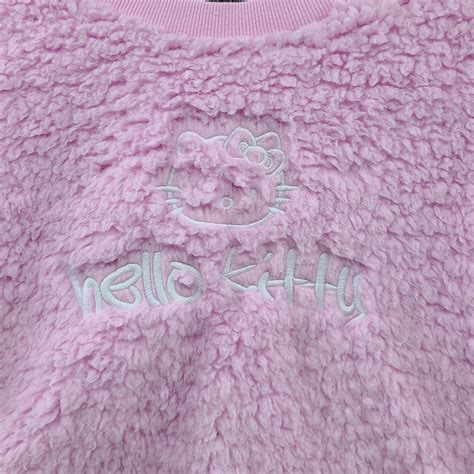 Hello Kitty X Forever 21 Furry Fuzzy Shirt Small Pink Gem