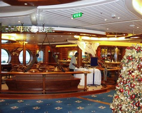 Schooner Bar Voyager