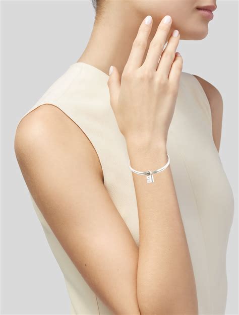 Tiffany And Co Padlock Triple Bangle Bracelet Bangle Bracelets