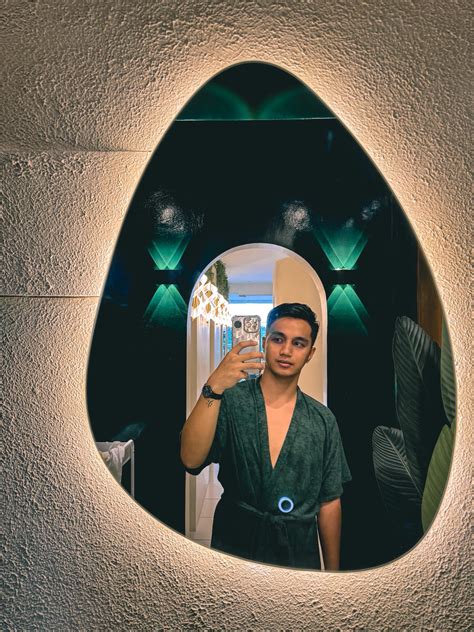 Jayson Nueca Jayson Nueca Added A New Photo