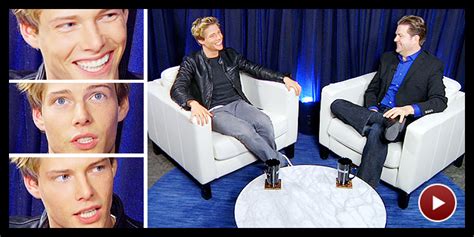 Godspell Star Hunter Parrish On Being Jesus Getting Naked And Dreaming Of Cats Broadway Buzz