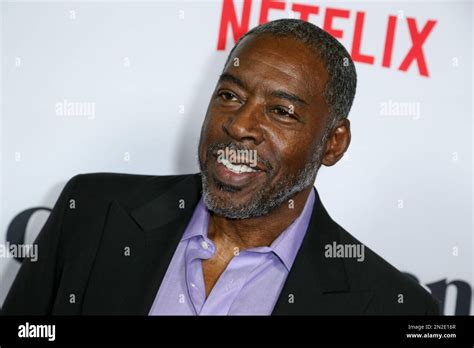 Ernie Hudson Arrives At The La Premiere Of Grace And Frankie At The