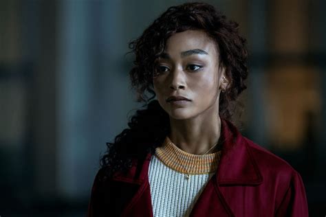 Caleidoscopio En Netflix Reparto Orden Crítica Y Episodios Vogue