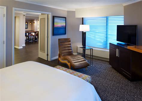 Hilton Minneapolis St Paul Airport Convenient Park Stay And Fly Near
