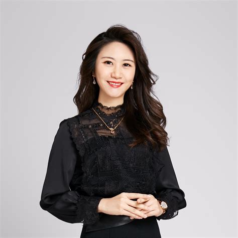 陈伊露简历 陈伊露受邀参会演讲活动家