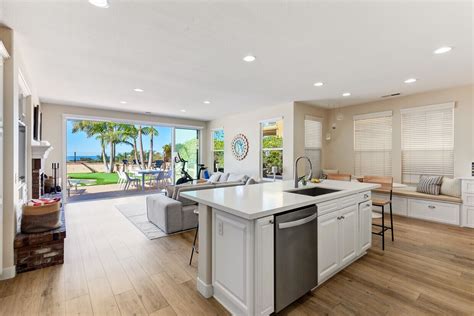 6767 Lonicera St Carlsbad Ca 92011 House Rental In Carlsbad Ca