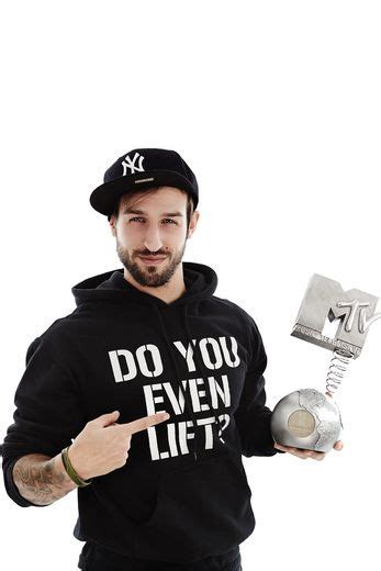 Celebrity Spaces With Steve Haining Toronto Sun