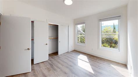 1637 Sacramento St 3 San Francisco Ca 94109 Zillow