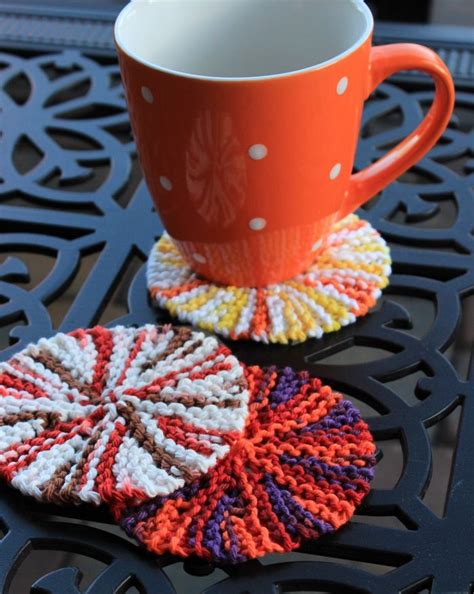 Mini Crazy Eights Dishcloth Knitting Pattern