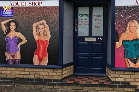 Adult Only Shop Applies For New Sex Establishment Licence In Milton