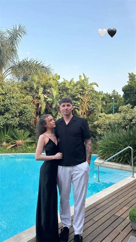 Benidorm Jodie Dawson Star Honor Kneafsey Now Ok Magazine