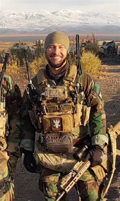 About Drew Drew Ross