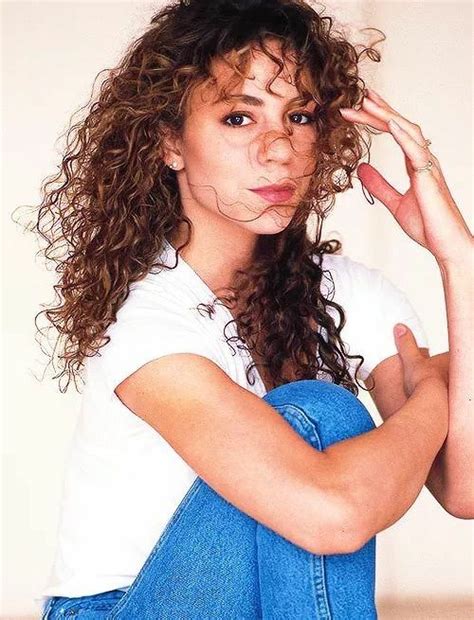 Pin By Nobody You Know On Mariah Carey Queen Of Pop Curly Hair