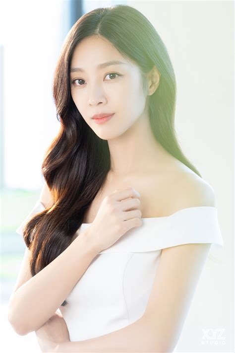 조보아 남편에게 사랑받으니 더 예뻐져새댁의 꽃미소
