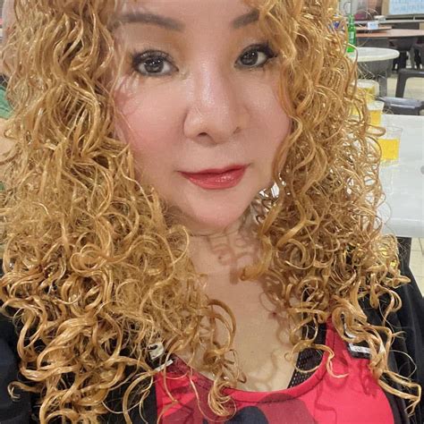 Alice Chok On Reels Facebook