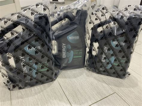 Масло — Geely Coolray (2023), 1,5 л, 2023 года | запчасти | DRIVE2