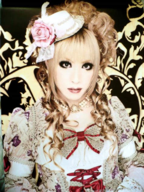 Jackyslittlesallys Jrockvisual Kei Fanfictions A Date With Dresses