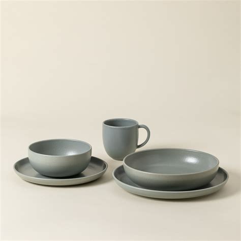 5 Piece Dinnerware Set Pacifica Casafina By Costa Nova