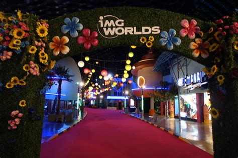 Img Worlds Of Adventure Img Boulevard Jeremy Thompson Flickr