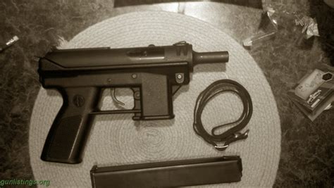 Pistols Tec 9 9mm Intratec Ab10 Not A Copy Or Clone