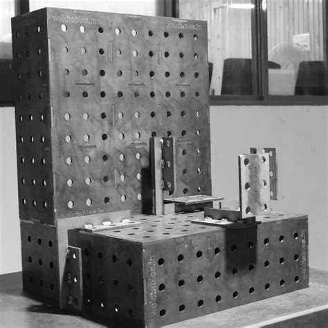 3d 500mm X 500mm X 175mm Modular Weld Table With Gas Nitrided Finish To