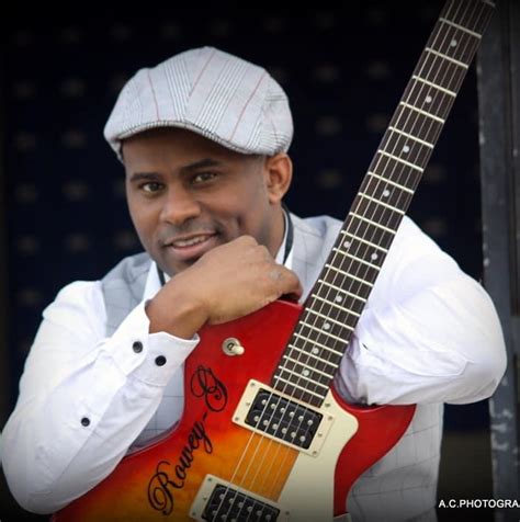 Contact Capitec Reference Number 71500 Rowen G