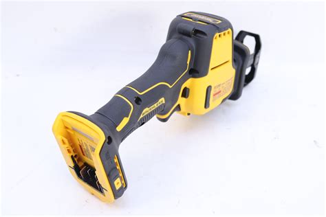 Dewalt Dcs369 Atomic 20 Volt Max Cordless Brushless Compact