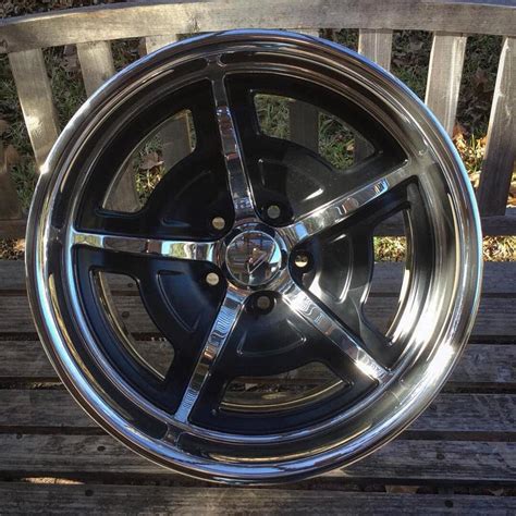 Check Out These Rushforth Salt Shakers Rushforth Wheels