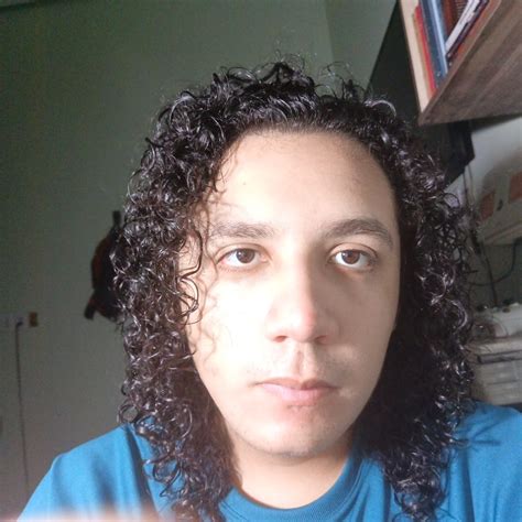 Robbie Sampaio Medium