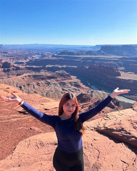 Alessandra Ramírez Alessandra Ramirezactriz • Instagram Photos And Videos