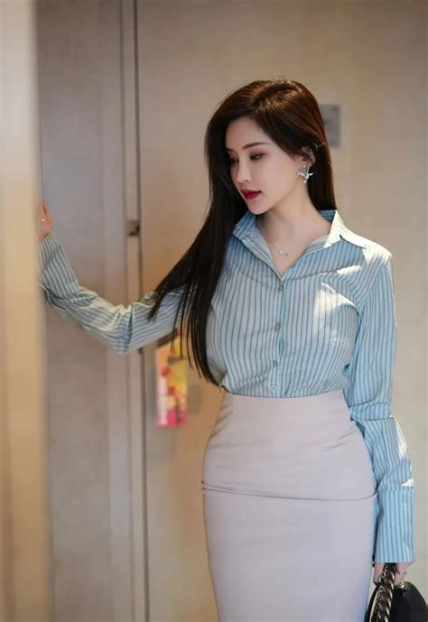 周妍希写真：逆天长腿、傲人身材，周妍希写真作品大全赏析绅士次元