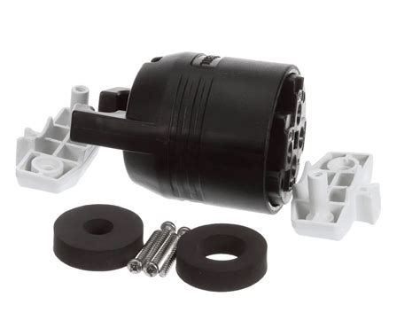 Henny Penny Plug Mo 500 Nema 15 50p Scr 8 Dsl Ltd